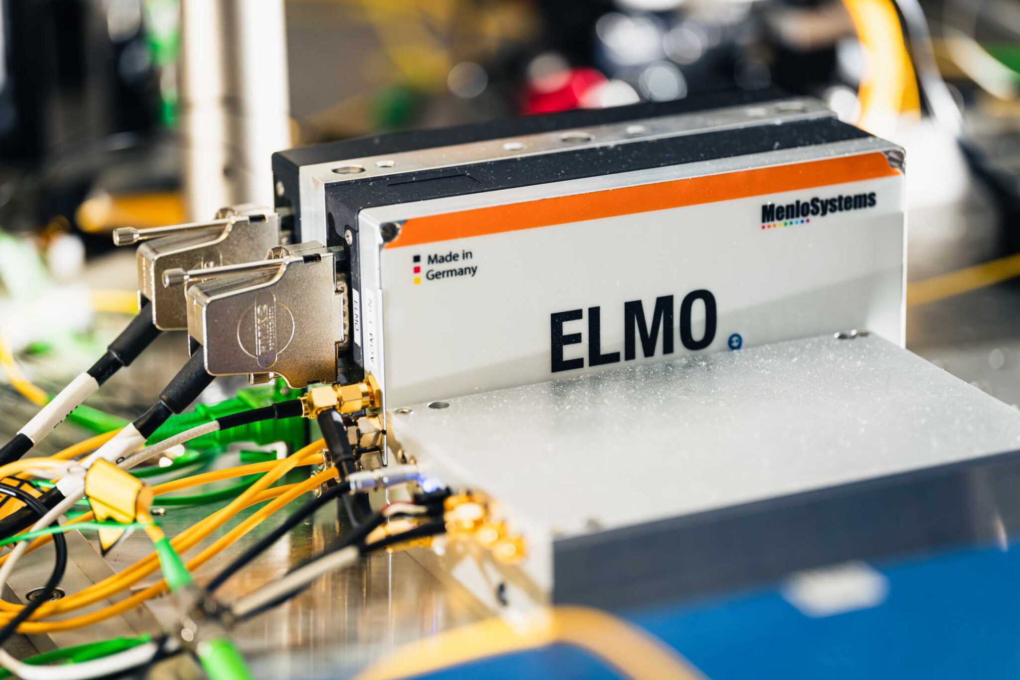Femptosecond Fiber Lasersystems by Menlo Systems - SURQUID